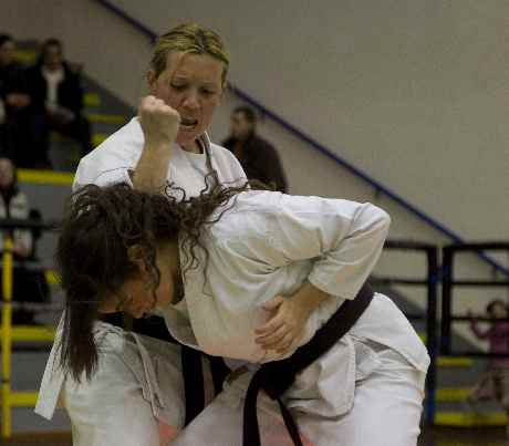 UISP - Lombardia - Il Karate e' donna